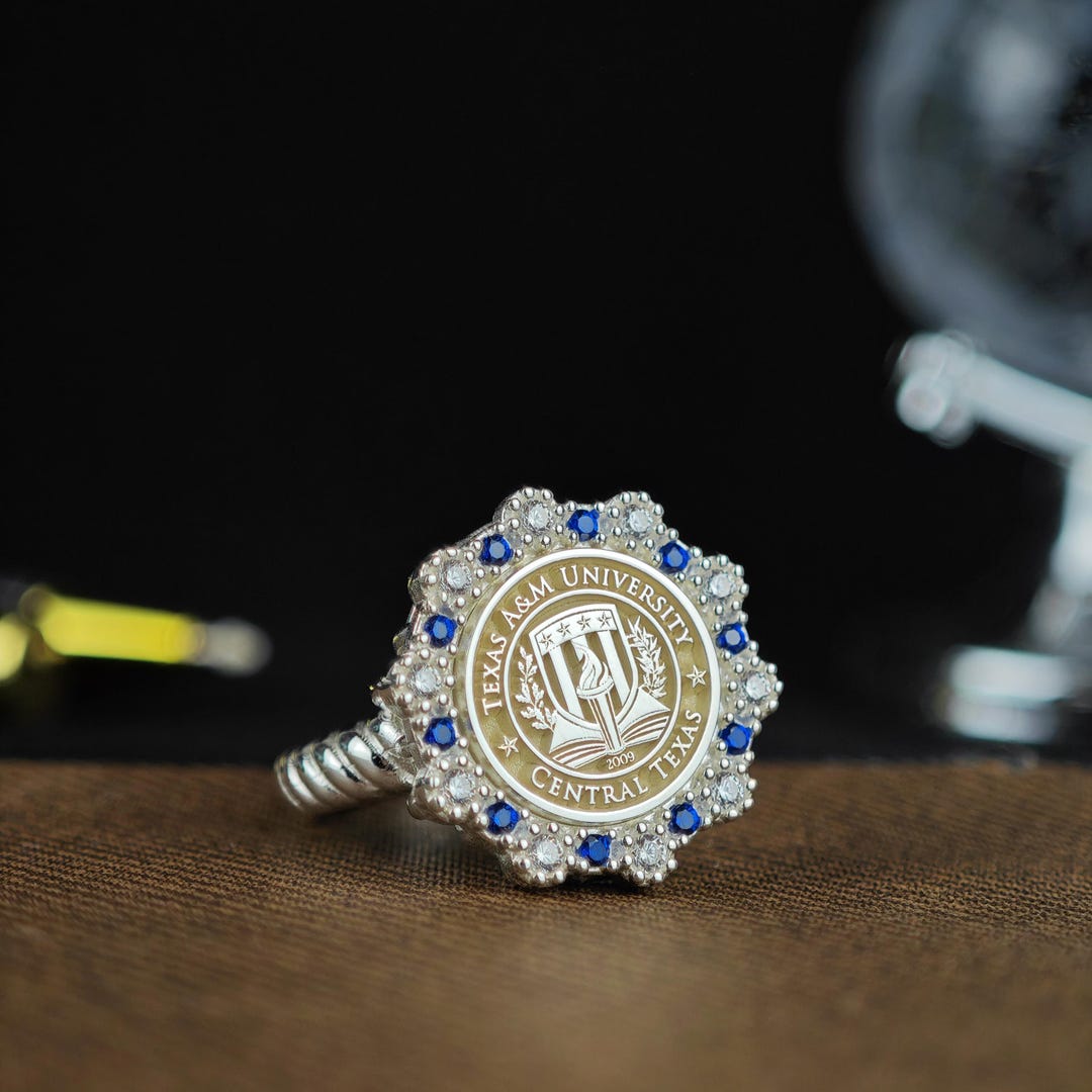 Customizable College Graduation Ring, Women’s University Jewelry ...