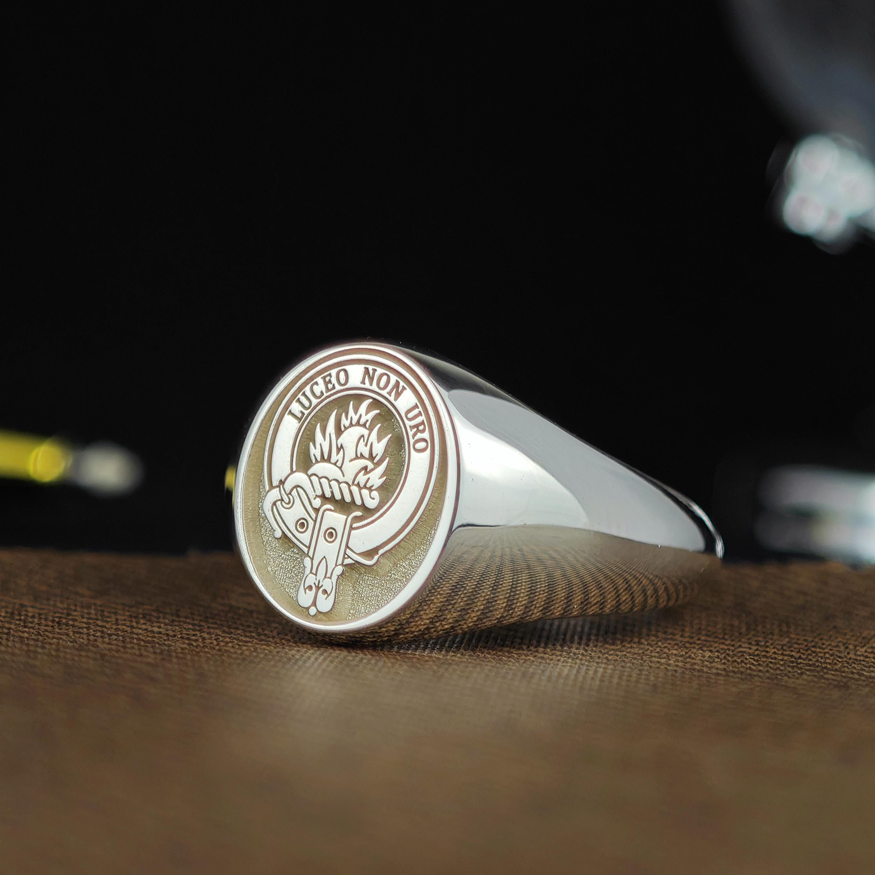 Personalized Coat of Arms Signet Ring - Custom Engraved Crest Ring ...