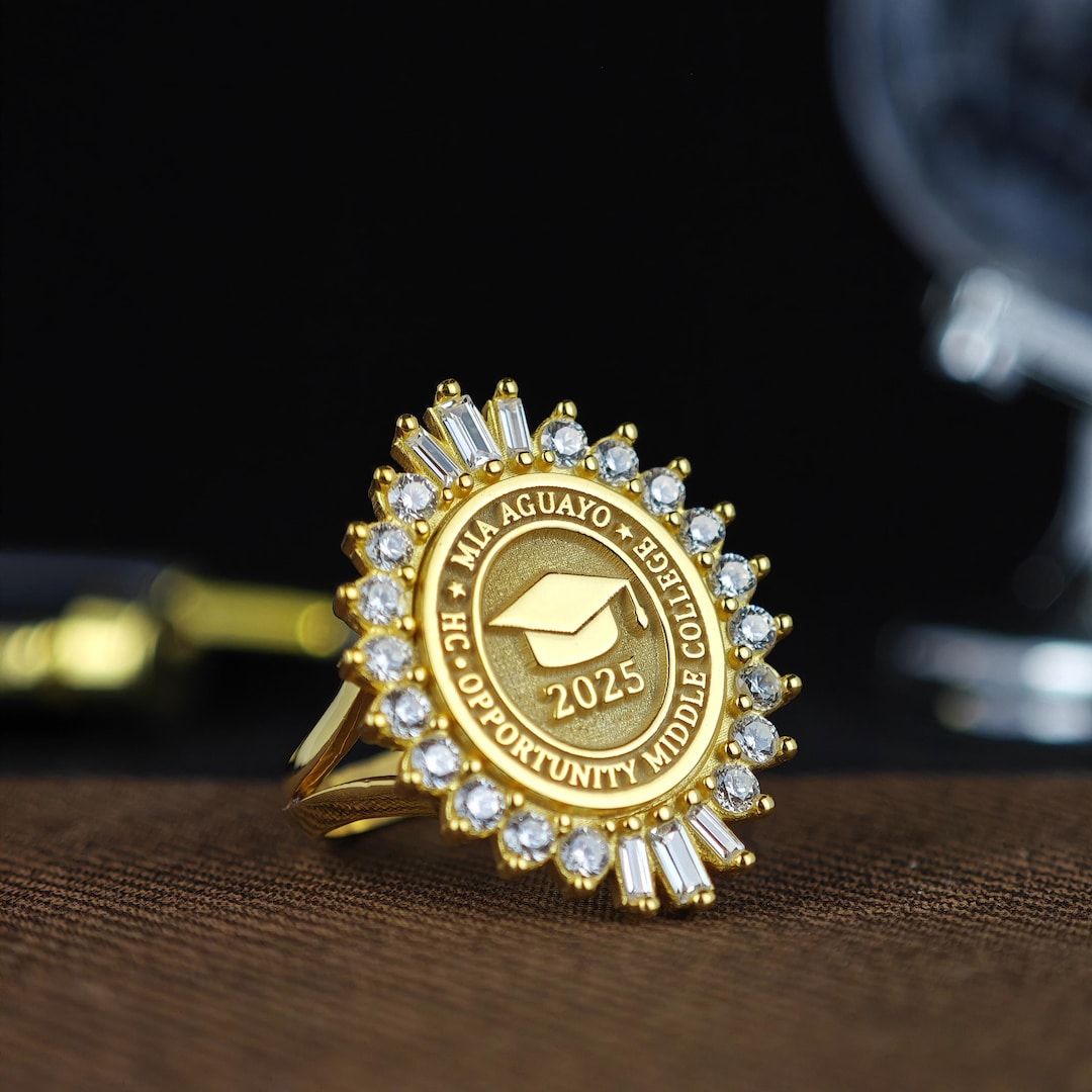 Custom Rings for College Graduation, Personalized College Graduation ...