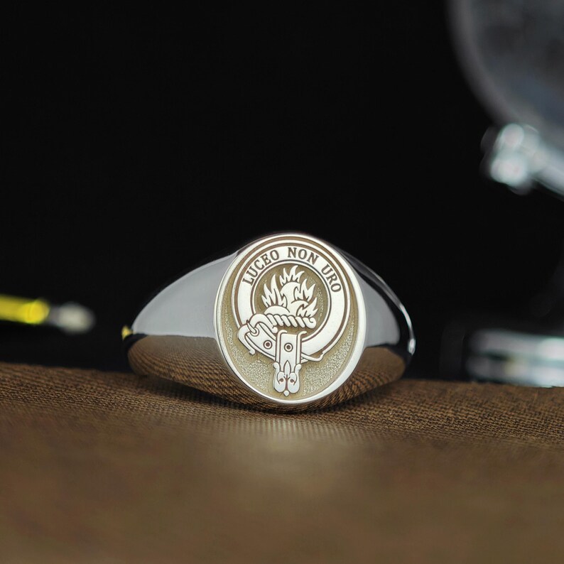Personalized Coat of Arms Signet Ring - Custom Engraved Crest Ring ...