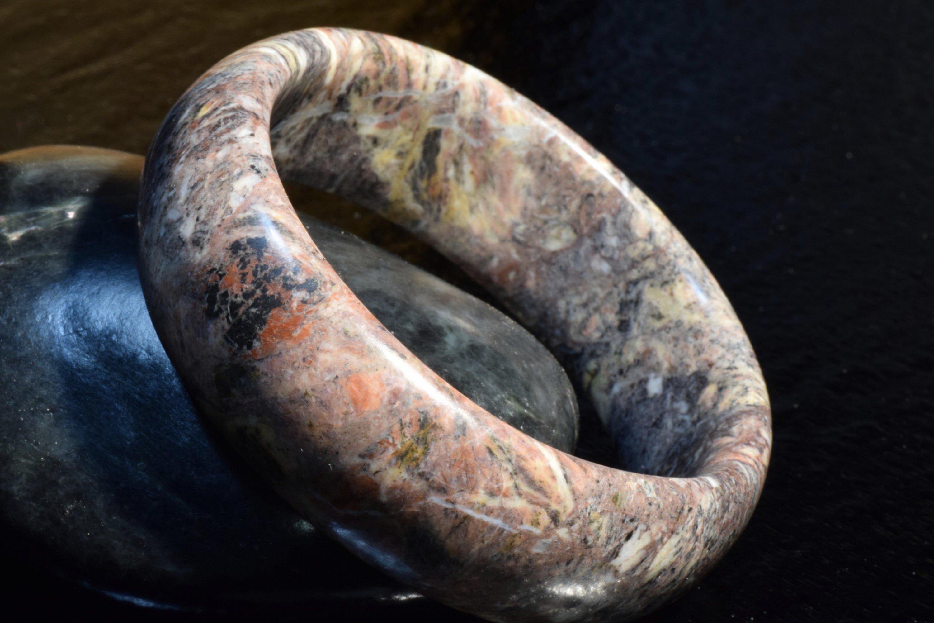 Big Sur Rhodonite Wide Band/bangle 1 58.9 Mm - Etsy