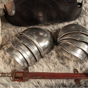 Shoulders Protection Pair of Pauldrons Layered Metal Aluminium Larp ...
