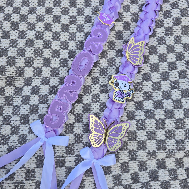 Snoopy Graduation Lei | Highschool Lei | College Lei| Snoopy | - Etsy