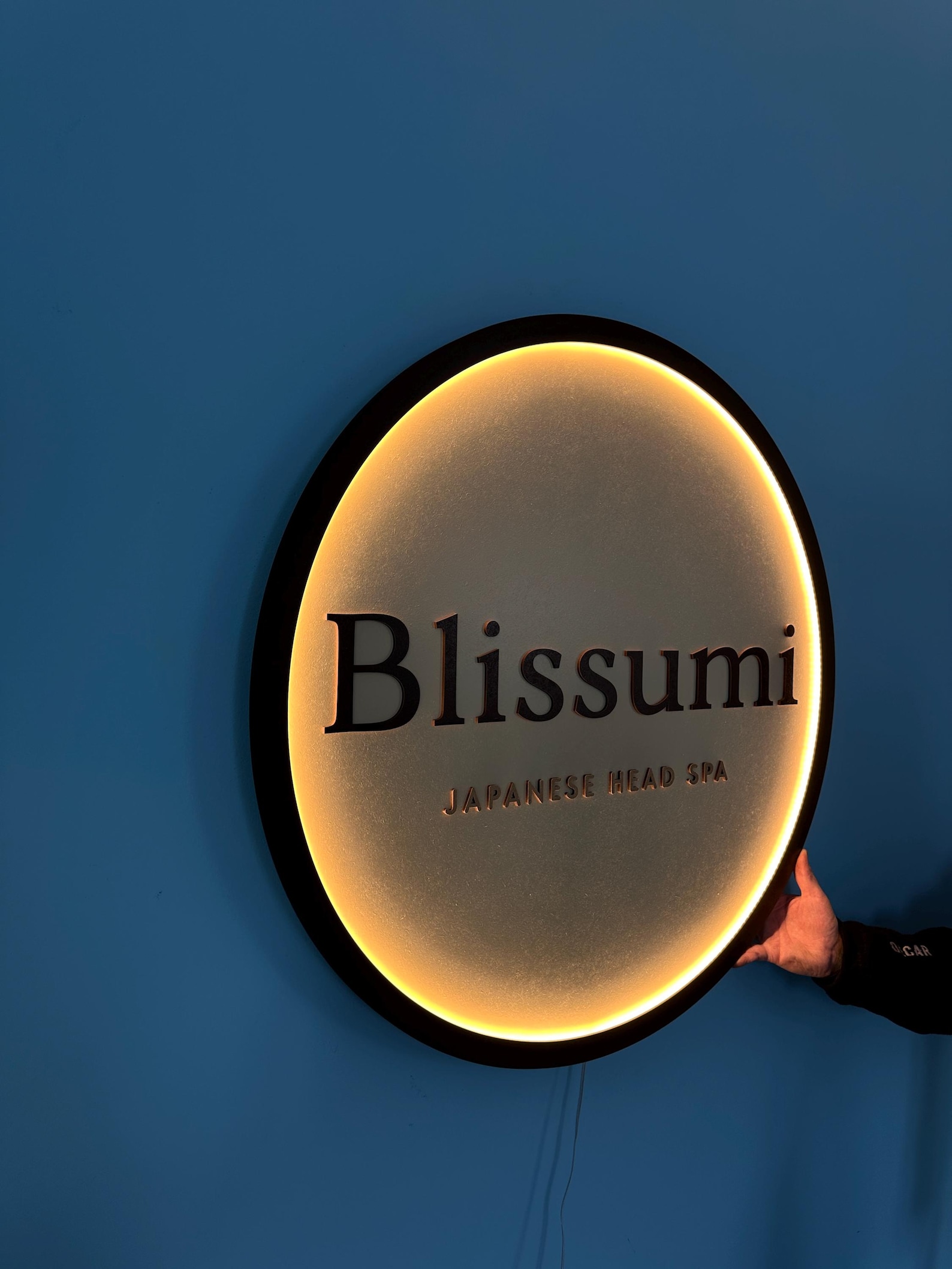 LED Restaurant Logo Sign, Custom Wooden Round Business Wall Decor ...