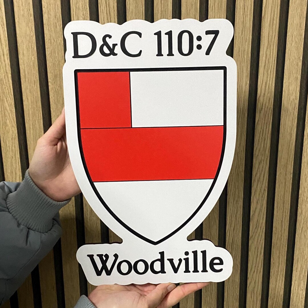 Family Crest Wooden Wall Sign, Personalized Heraldic Shield Plaque for ...