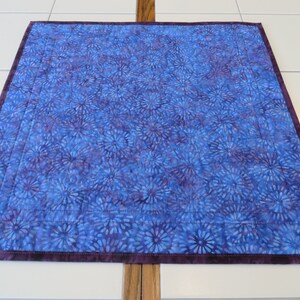 Quilted Batik Table Topper/centerpiece - Etsy