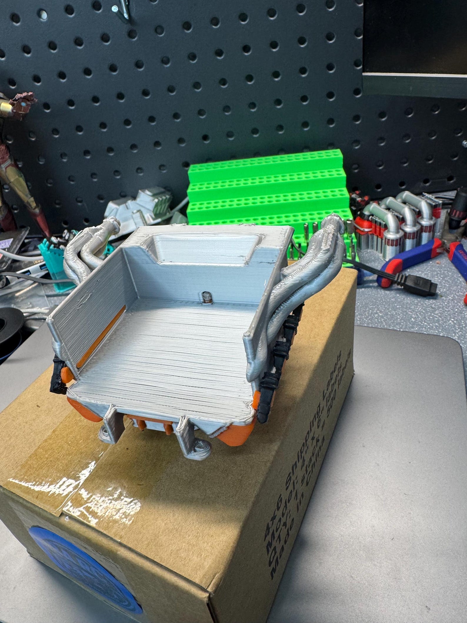 Vanquish H10 Optic Knights Customs 4WS Engine - Etsy