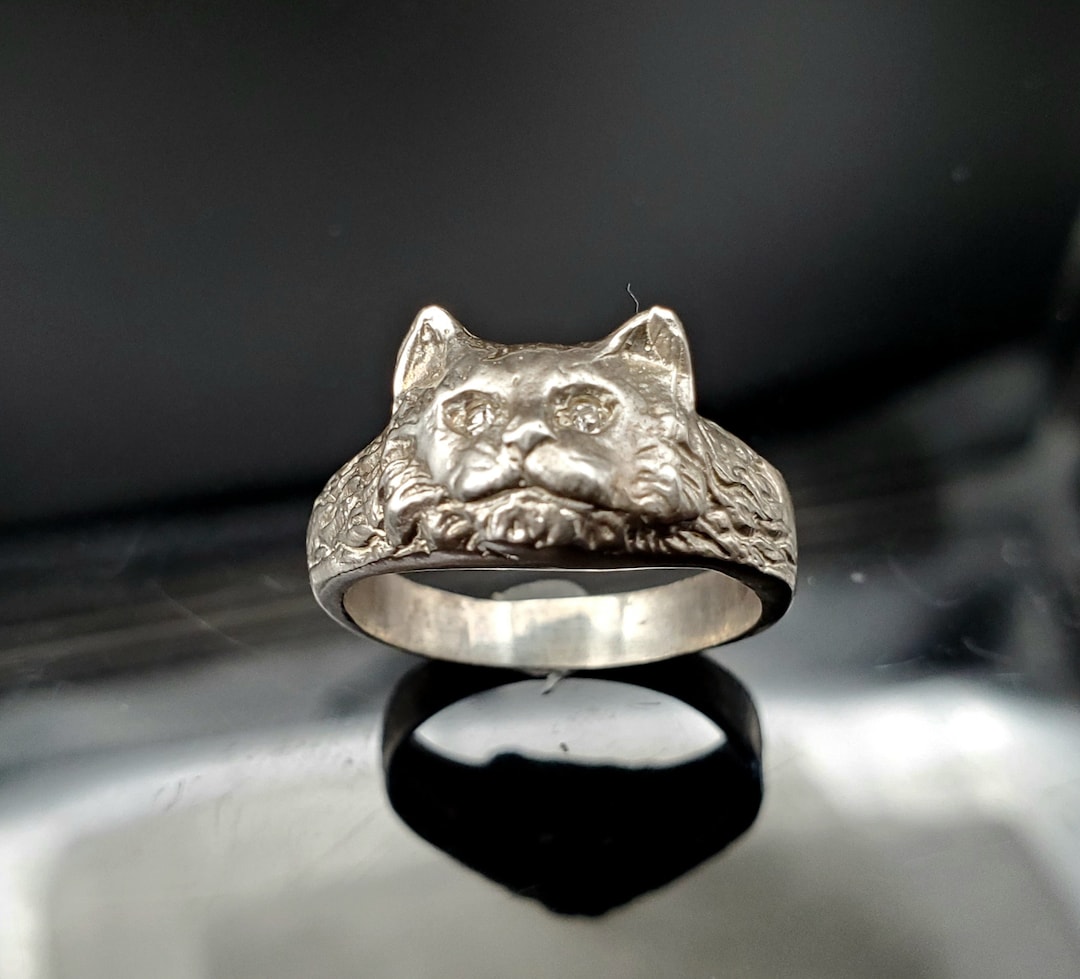 Beautifully Detailed Sterling Silver Cat Ring With Genuine Diamond Eyes ...