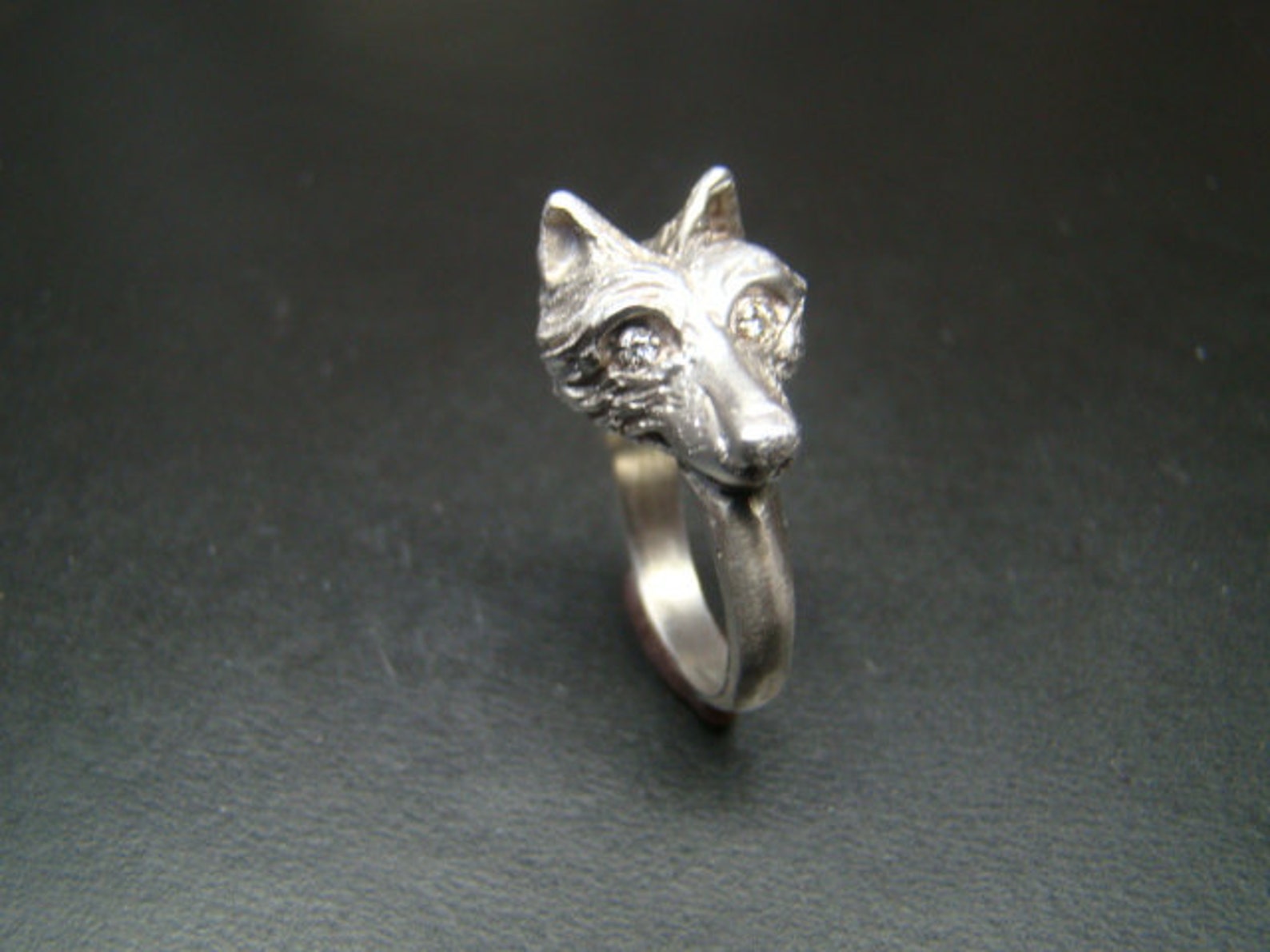 Beautiful and Regal Sterling Silver Wolf Ring With Diamond | Etsy