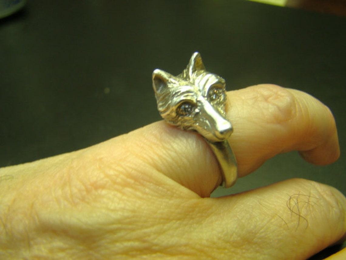 Beautiful and Regal Sterling Silver Wolf Ring With Diamond - Etsy