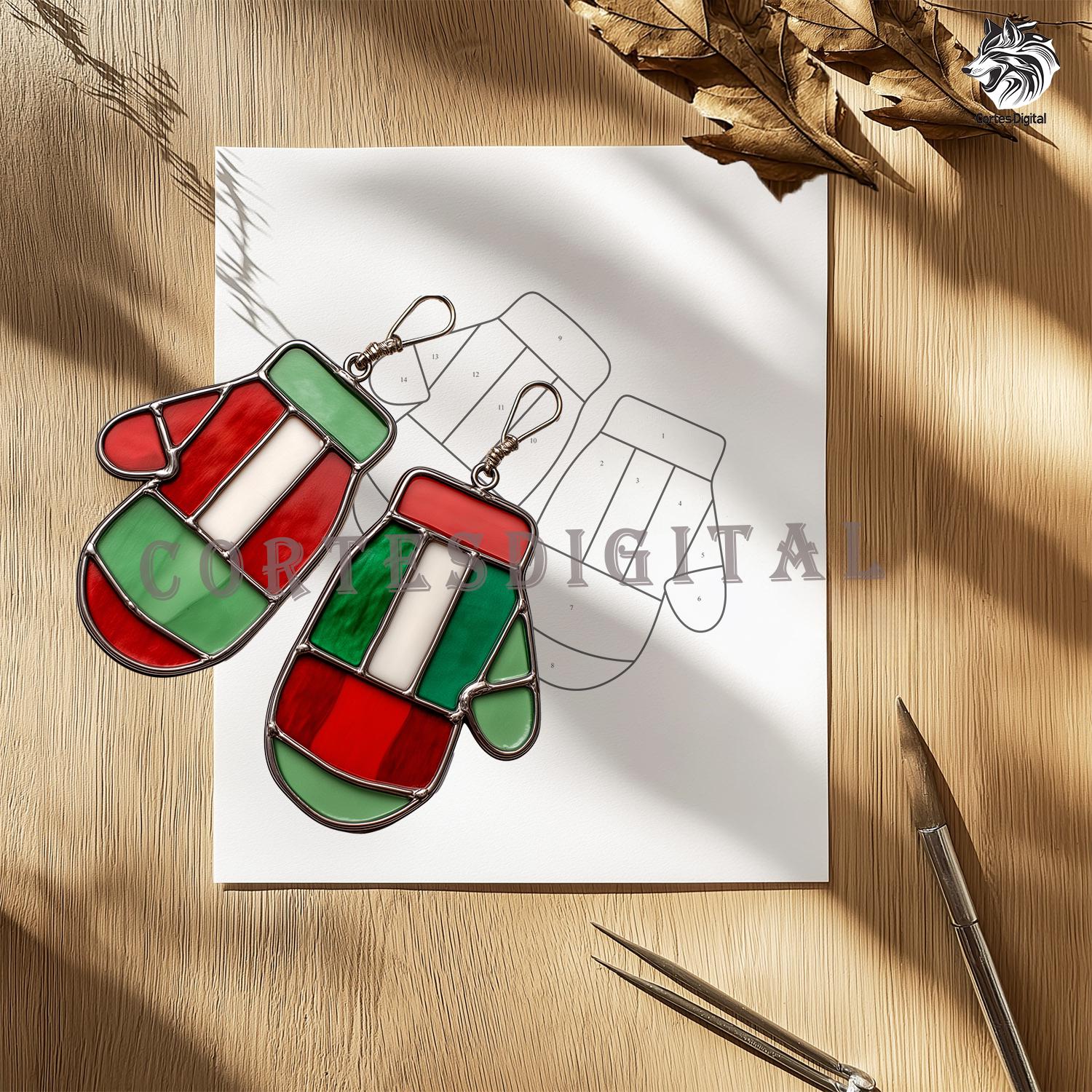 Christmas Mitten Stained Glass Pattern, Holiday Ornament Template PDF ...