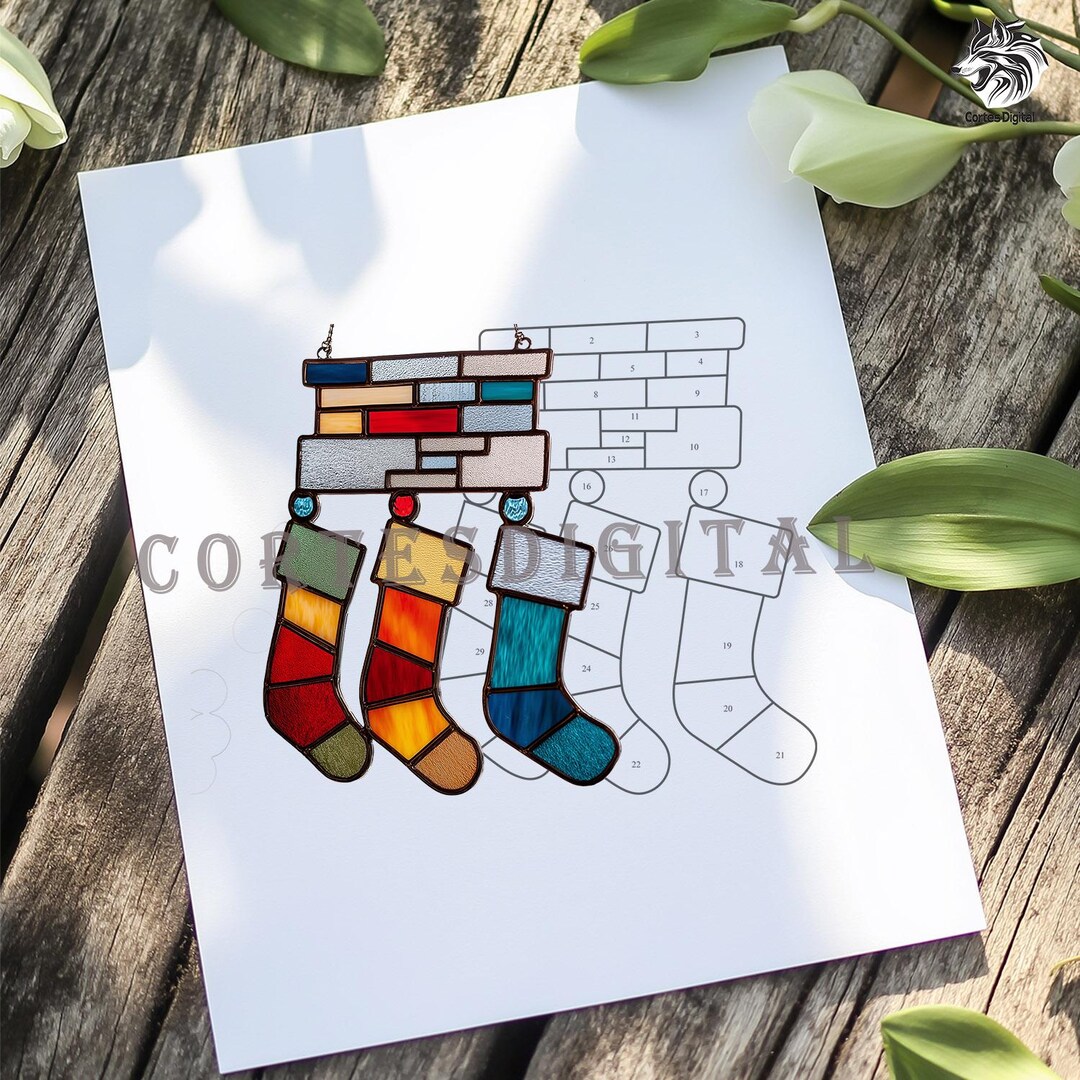 CH72 Christmas Stockings Stained Glass Pattern, Holiday Fireplace ...