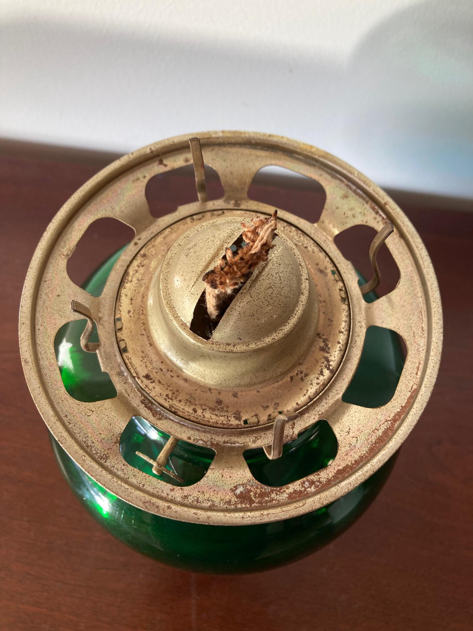 Vintage P & A Risdon Oil Lamp With Eagle Burner – Bright Green to Blue ...