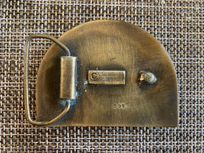 Vintage Keep on Truckin’ Belt Buckle - Etsy