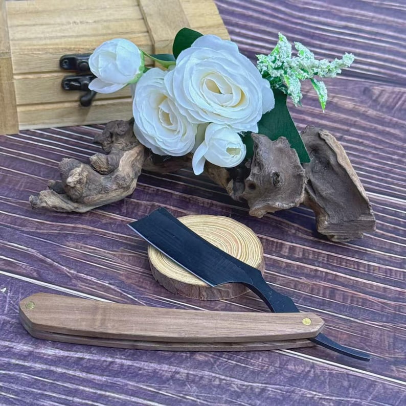 Personalized Walnut Wood Straight Razor, Personalized Travel Razor ...