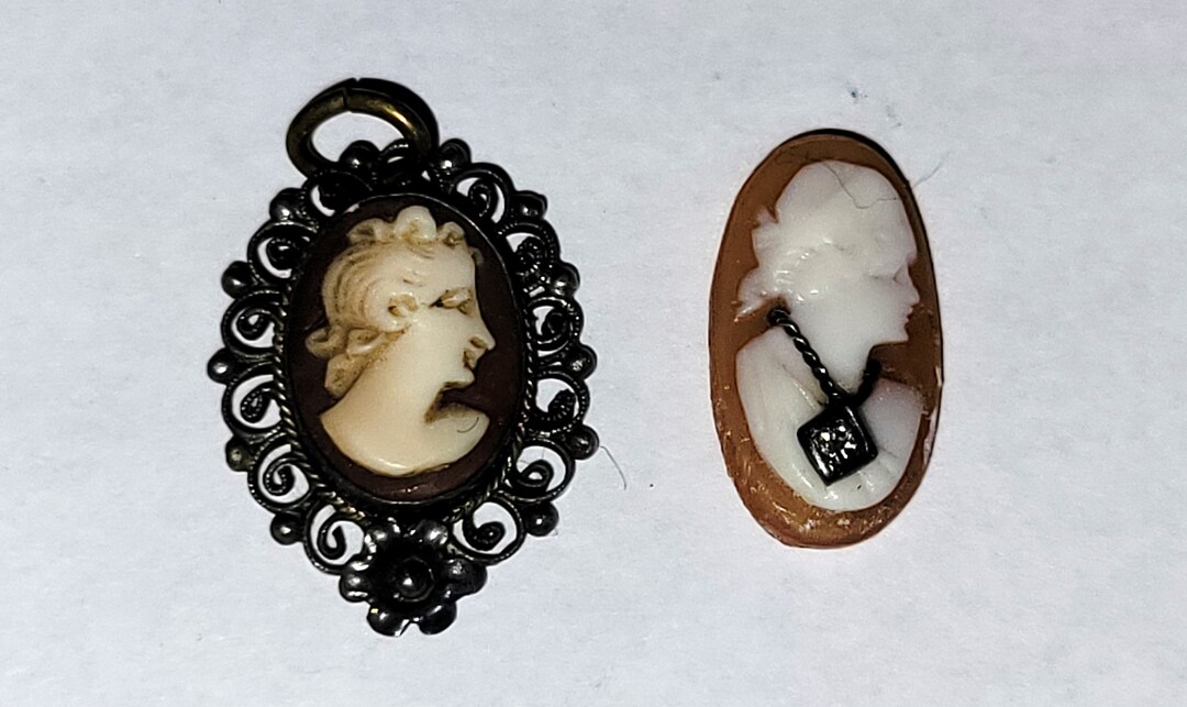 Two Antique Mini Cameos With Genuine Diamond - Etsy