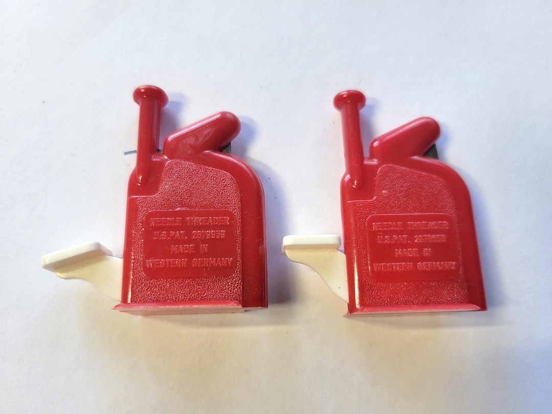 Vintage Sewing Red Plastic Needle Threaders by Hexe and Witch - Etsy