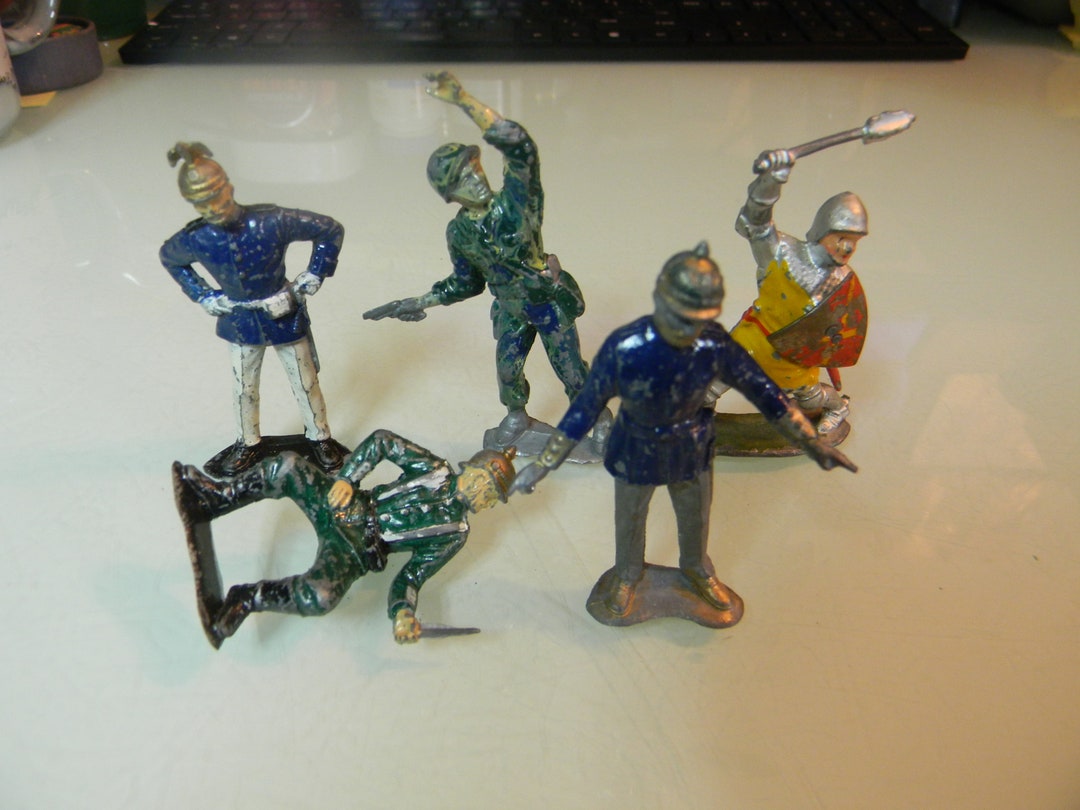 Lot of Vintage Miniature Metal Military Knight Figures - Etsy