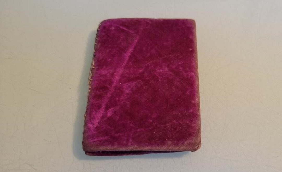 Antique Purple Velvet Sewing Needle Case - Etsy