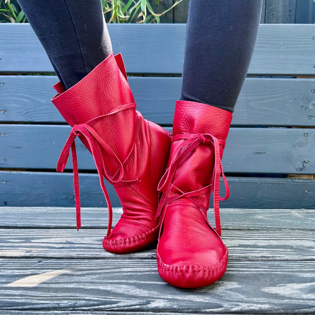 Handmade Moccasins, Indigenous Maker, Moccasin Boots, Wrap Boots ...