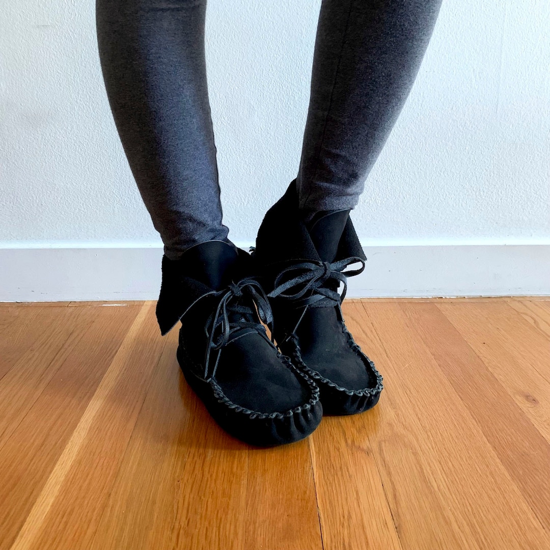 Handmade Moccasins | Indigenous Maker | Hi-top Moccasins | Moccasin ...