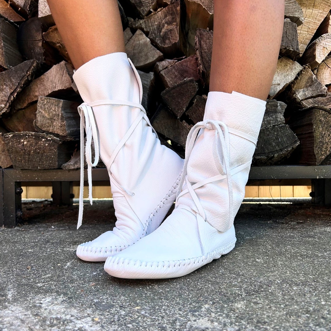 Indigenous Made Moccasins Handmade Moccasins Moccasins Hi-top Moccasins ...