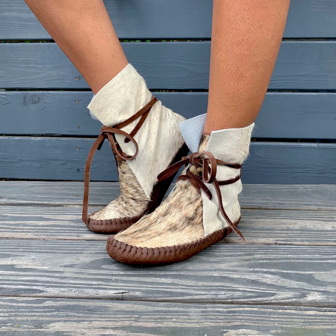 Indigenous Made Moccasins Handmade Moccasins Moccasins Hi-top Moccasins ...