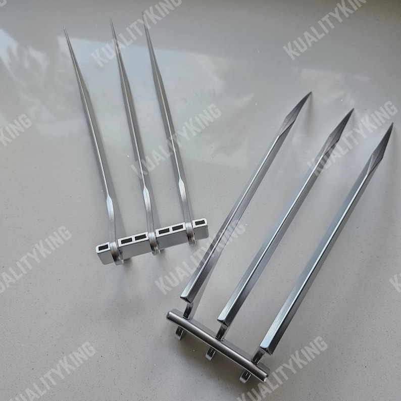 Wolverine Claws Replica – X-men Cosplay Prop, Metal Wearable Claws 1:1 ...