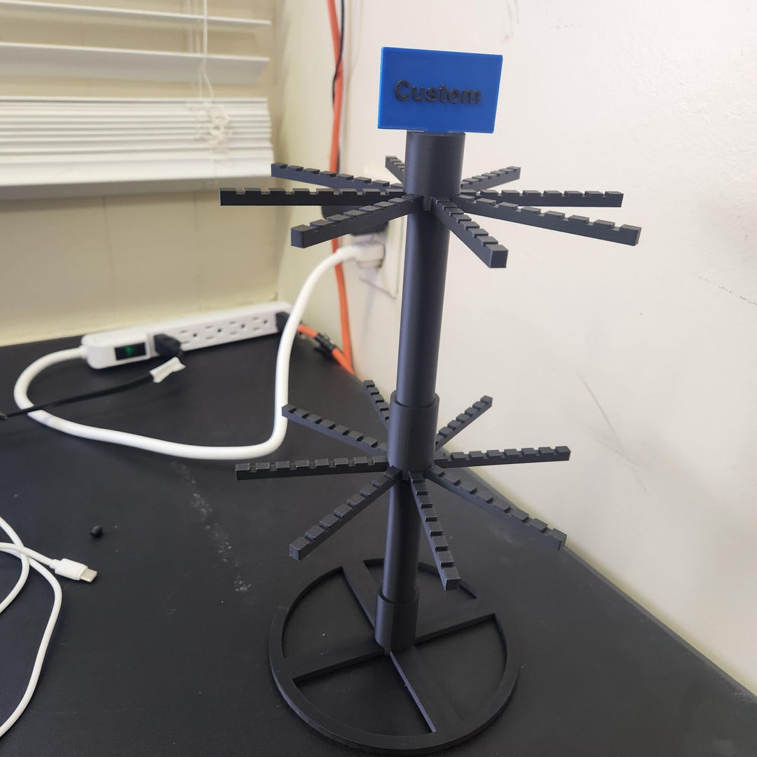 Customizable Rotating Display Stand - for Keychains and Mini Products ...