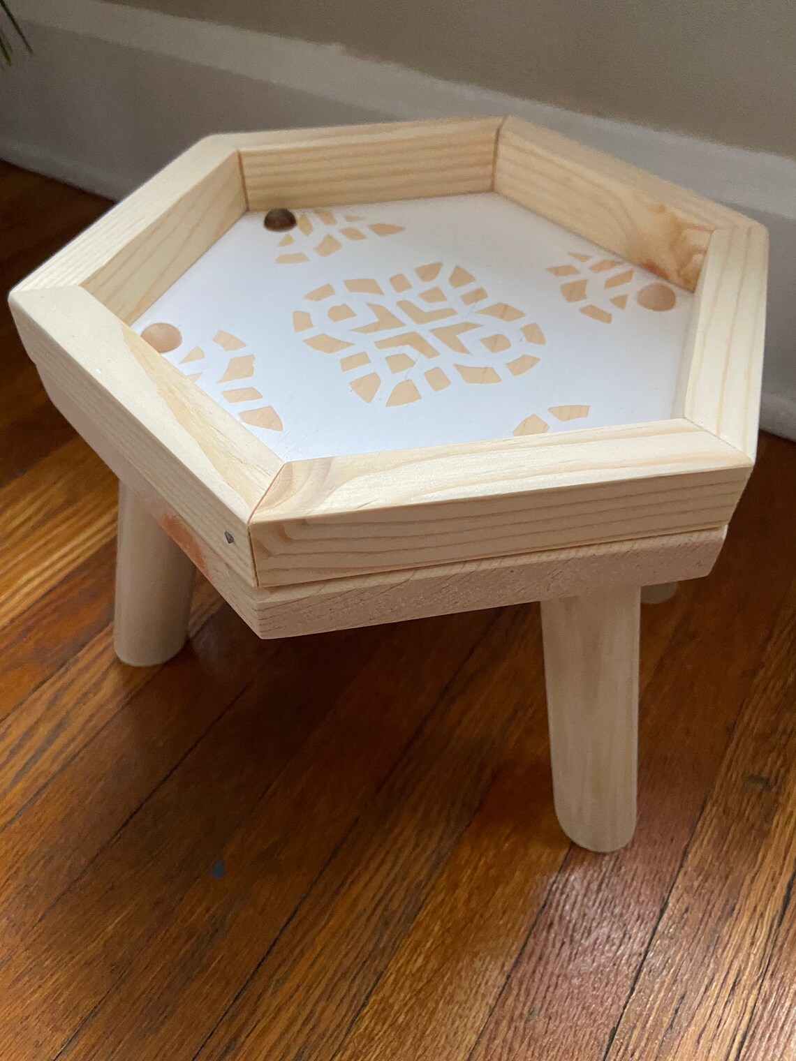 8" Diameter Hexagon Indoor Plant Stand. - Etsy