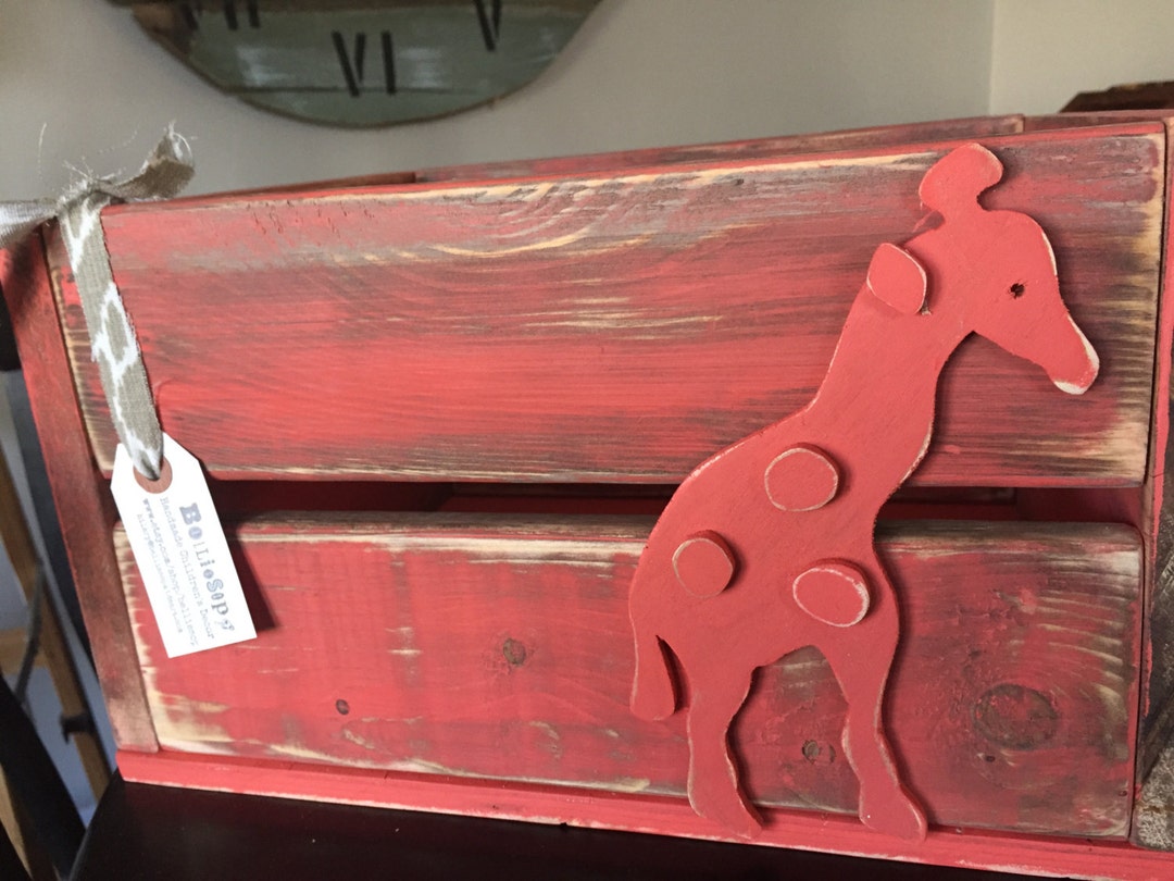 Small Giraffe Storage Crate - Etsy