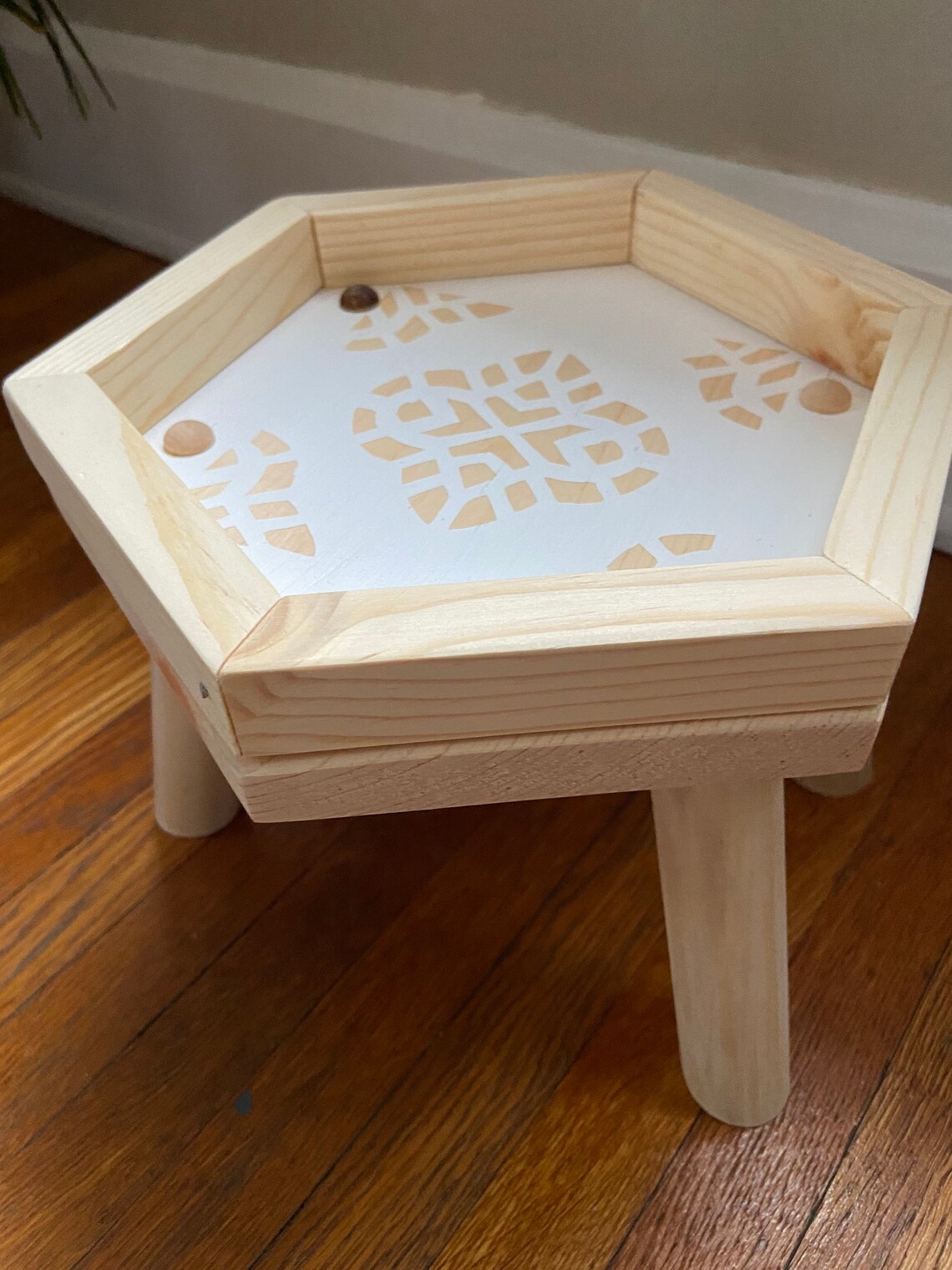 8" Diameter Hexagon Indoor Plant Stand. - Etsy