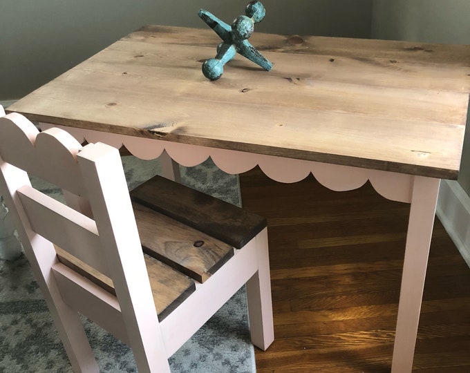 Children's Scalloped Farmhouse Table Pink/stained Too/two-toned/craft ...