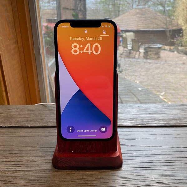 Wood iPhone Stand - Etsy