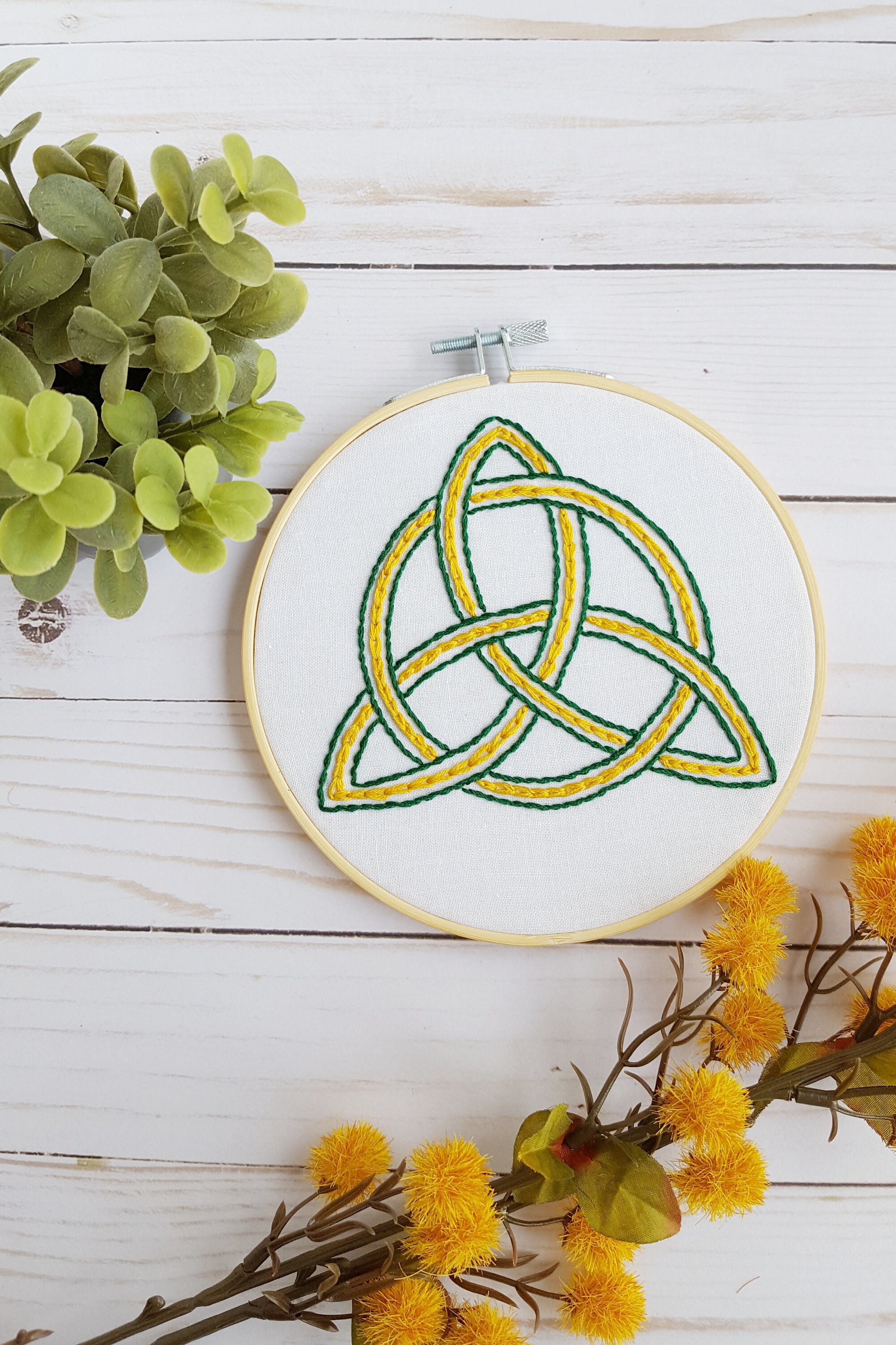 PDF Embroidery Pattern Celtic Trinity Knot Modern Catholic | Etsy