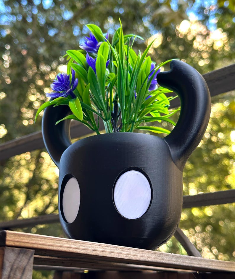 Hollow Knight Planter | 3D Printed Pot | Silksong Inspired Gaming Decor ...