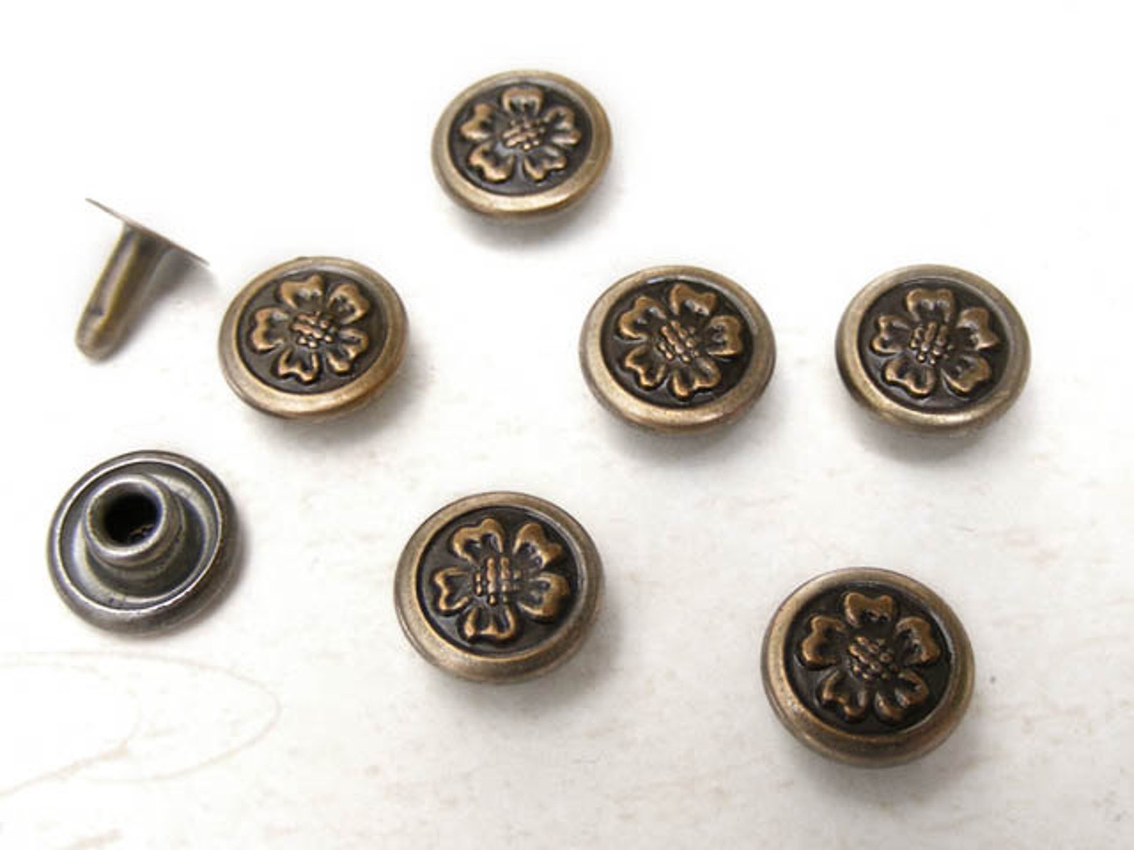 50sets 9mm Antique Brass VINTAGE Flower Rivet for Decorate - Etsy