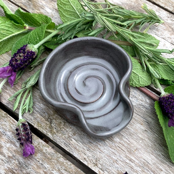 Teaspoon Rest - Etsy