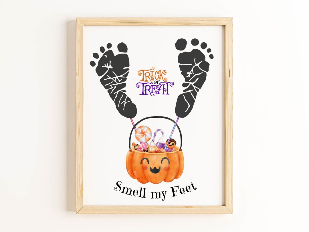 Halloween Footprint Art "trick or Treat, Smell My Feet." Cheeky ...