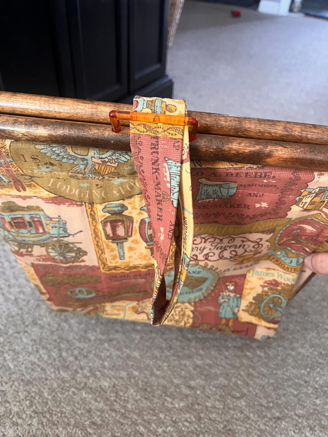 Vintage Sewing / Magazine Caddy - Etsy