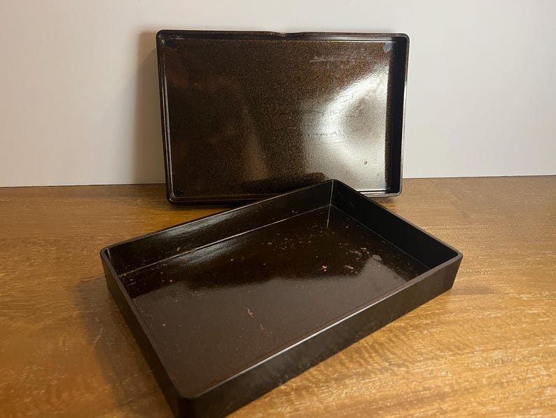 Vintage Black Lacquer Lidded Plastic Box With Gold Floral Detail 6.5x9 ...