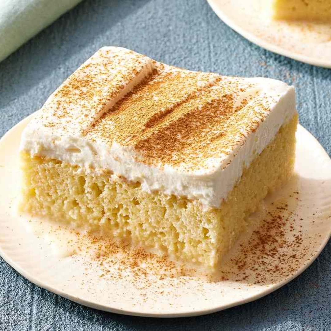 The Best Tres Leches Cake Recipe – Soft, Creamy & Dreamy (instant ...