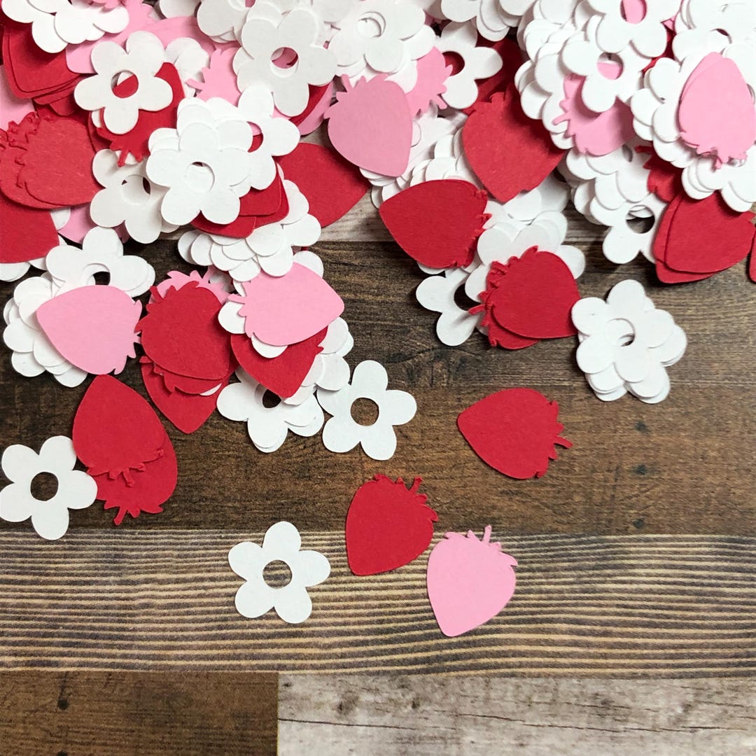 Mini Strawberry Die Cut Confetti ~ 450 Pieces ~ Party Décor ~ Craft ...