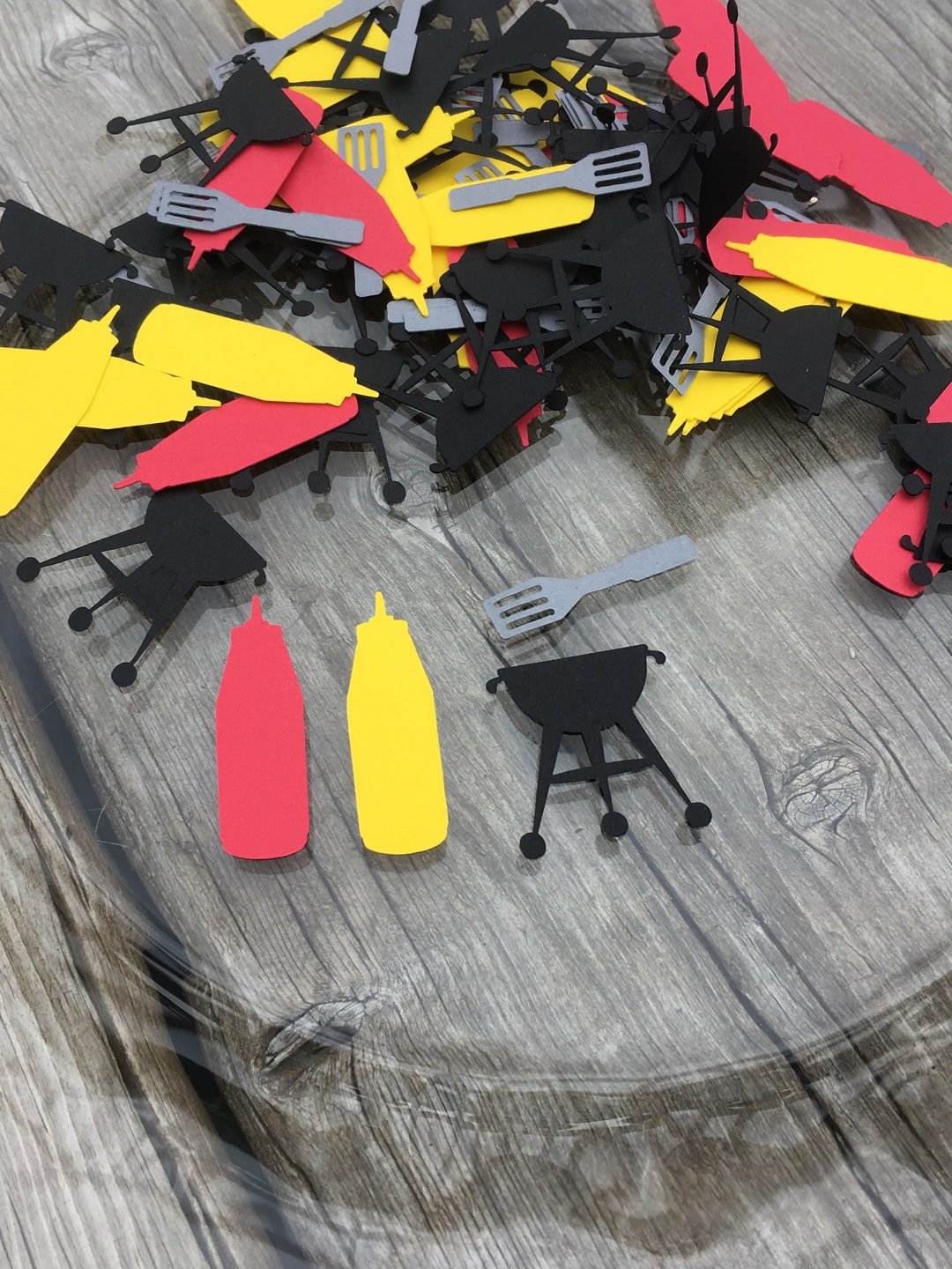 BBQ Theme Die Cut Confetti ~ 200 Pieces ~ BBQ Theme Party Decor ...