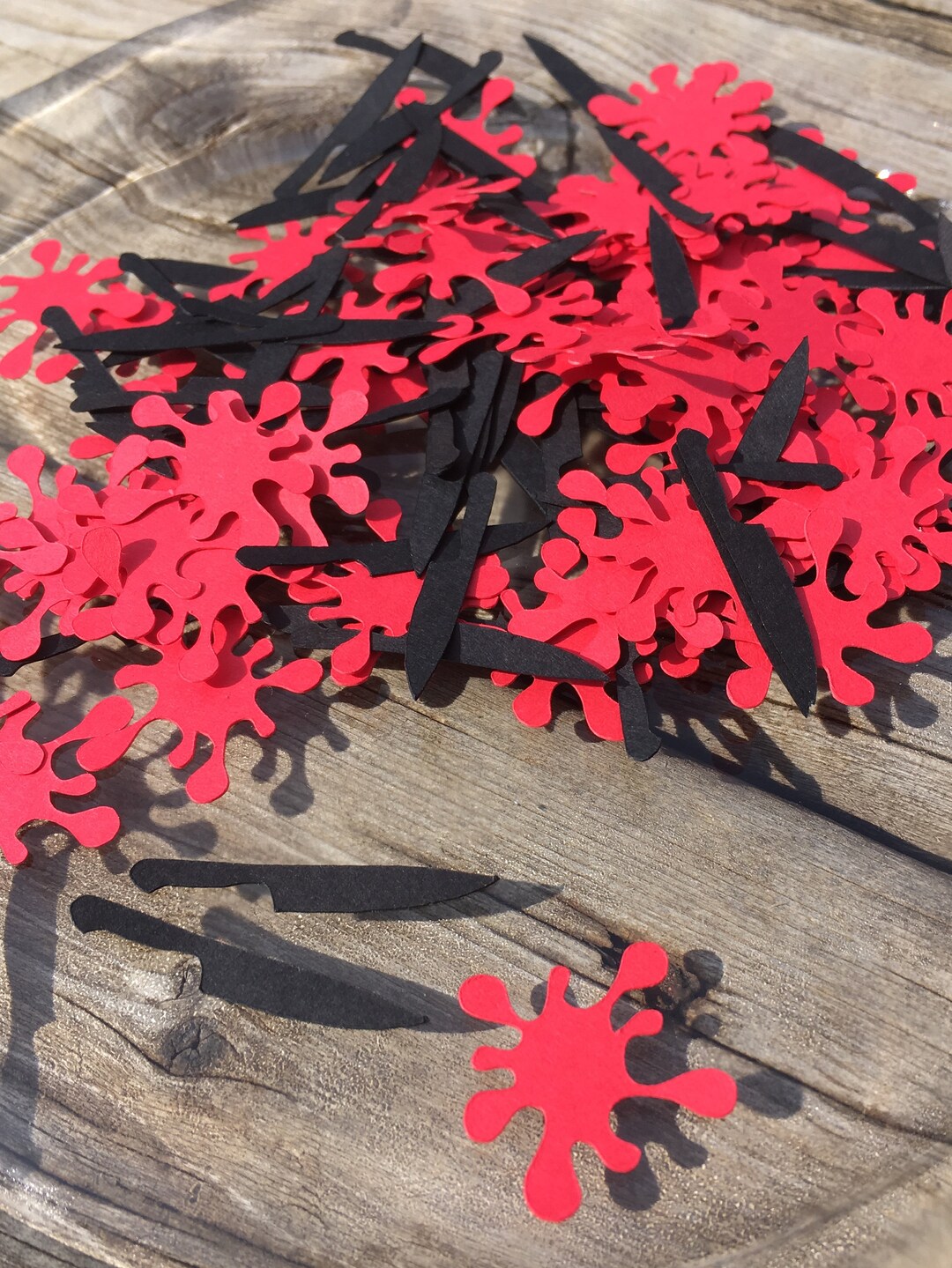 Horror Movie Die Cut Confetti 200 Pieces Horror Movie Theme Party Décor ...