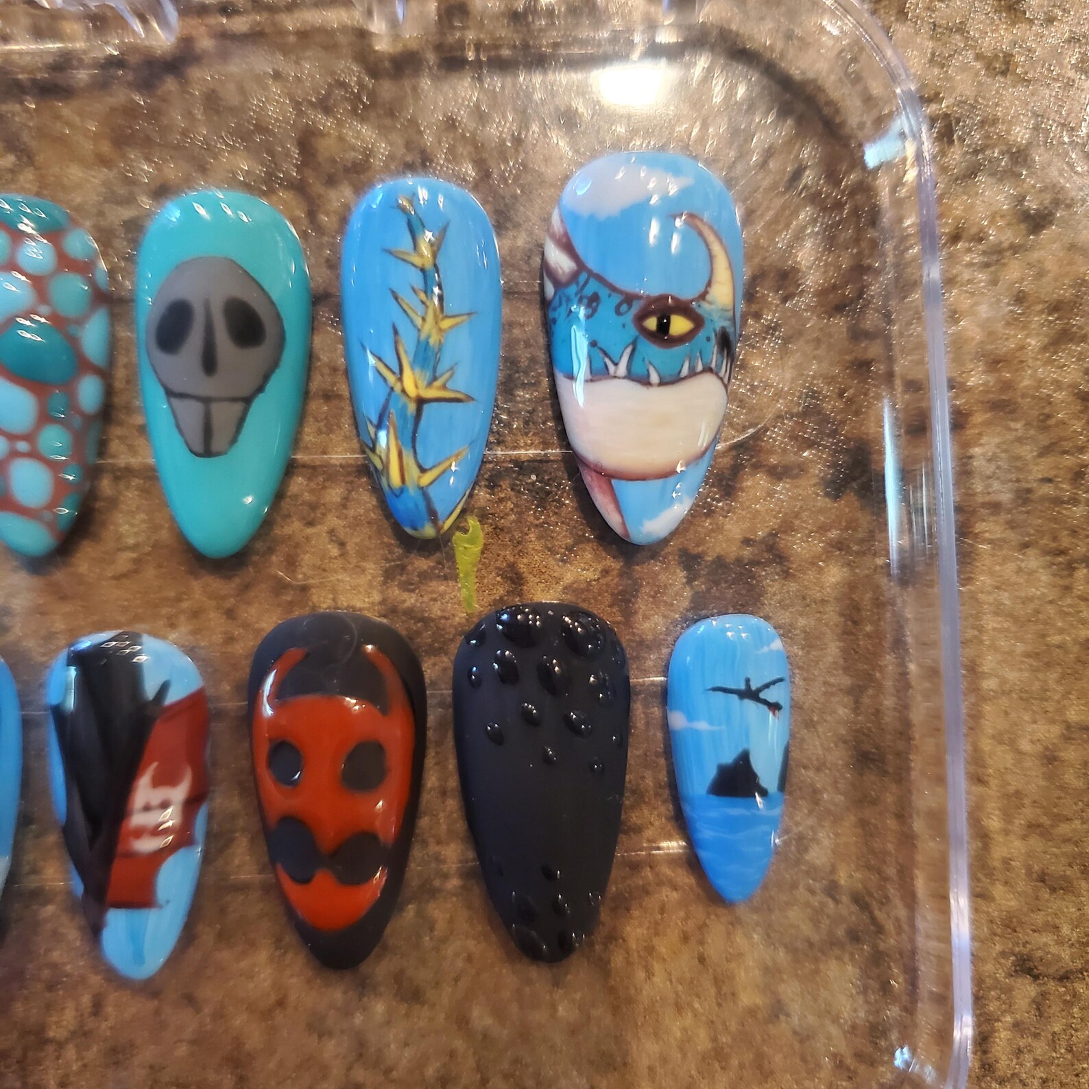 How to Train Your Dragon Nail Set (stormfly&toothless) - Etsy