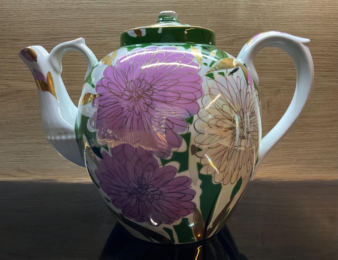 Large Dulevo Teapot, Russian Style, Chrysanthemum Motif, USSR Porcelain ...
