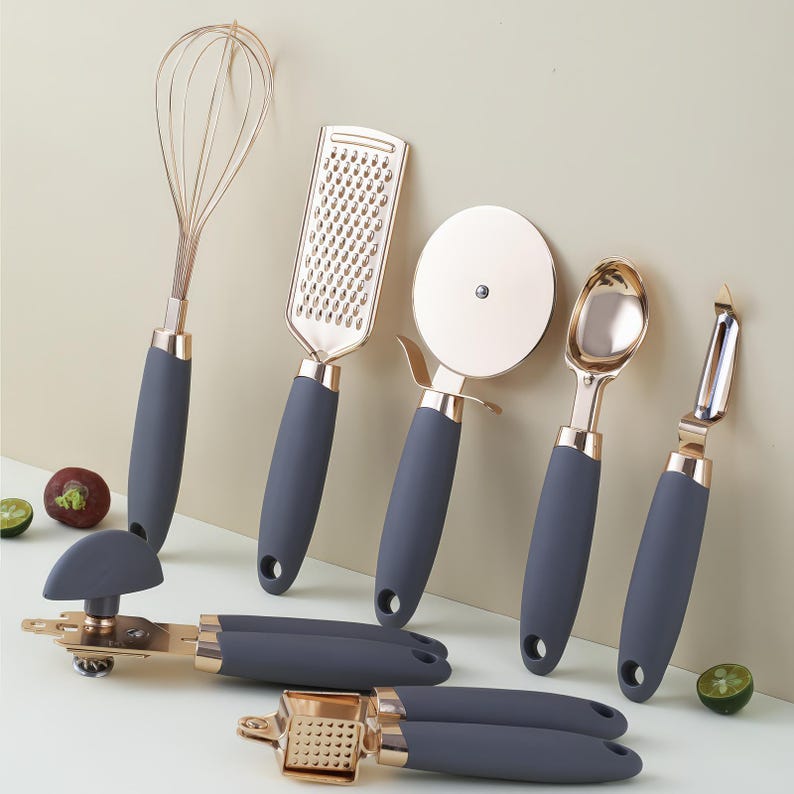 Rose Gold Stainless Steel Kitchen Tool Set – 7PC Utensil Set With ...