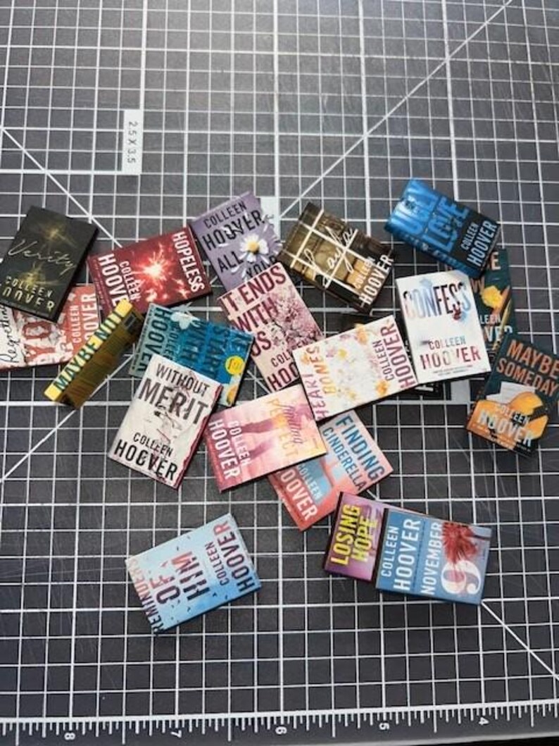 Mini Books- Colleen Hoover - Etsy
