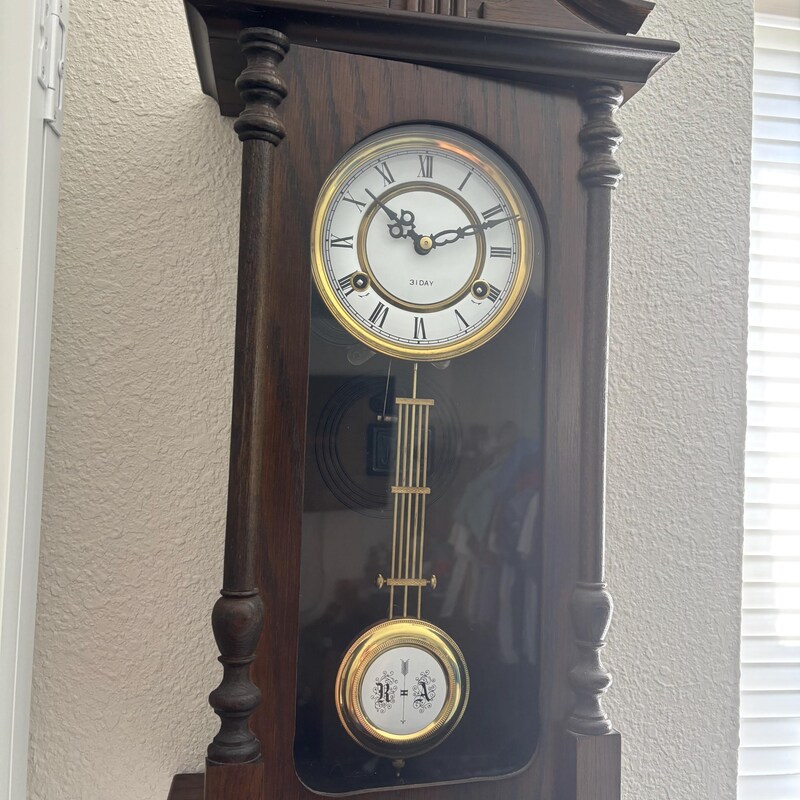 Howard Miller Schoolhouse Long Drop Clock - Etsy Australia